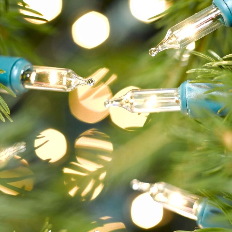 Noma 4405 Canterbury Belles 40 Light Indoor Set (Vintage / Classic ...